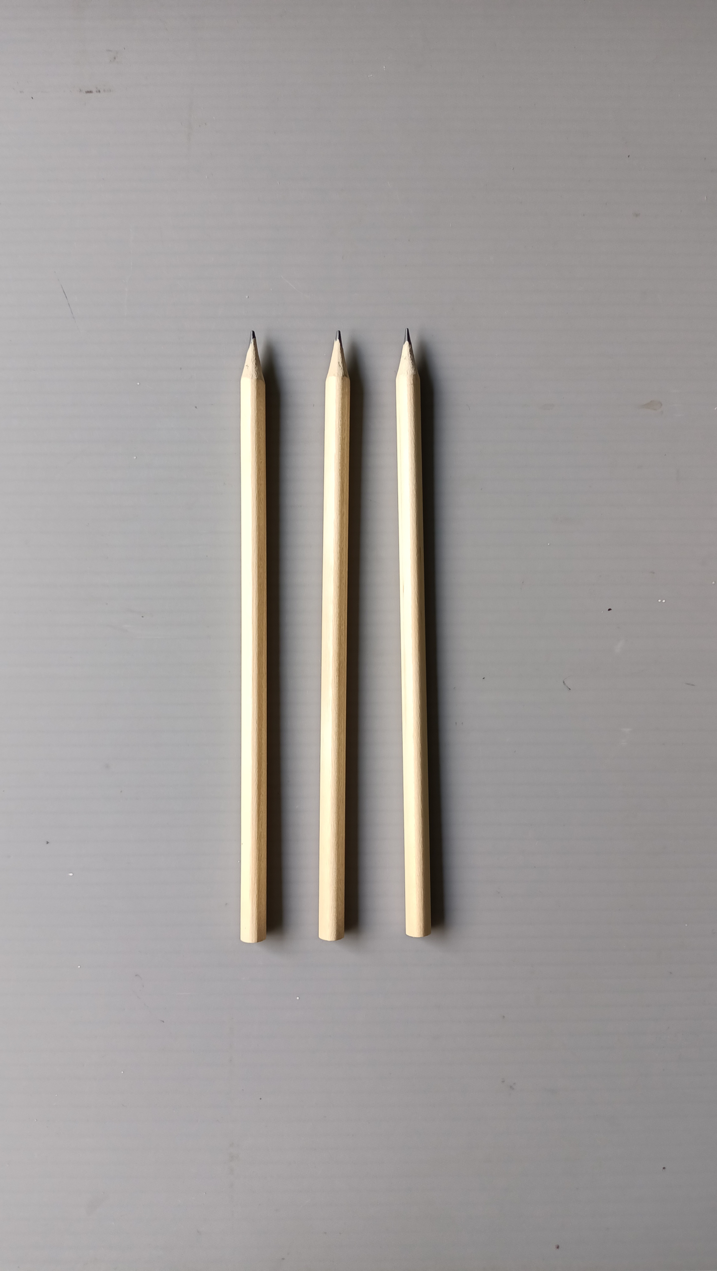 PENSIL HOTEL SEGIENAM KAYU ISI 100 PCS - Supplier Hotel